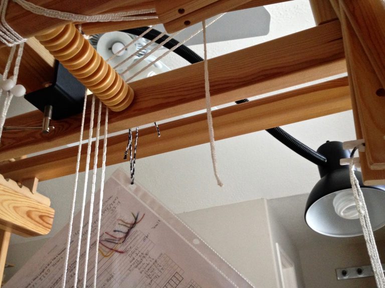 Tools Day: Loom Lighting – Warped for Good